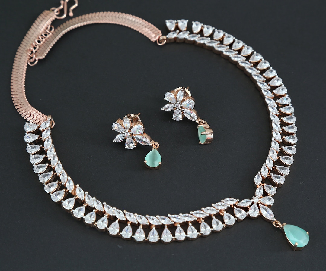 Teardrop Necklace and Earring Set Rose Gold Jewelry Designs Simple ...