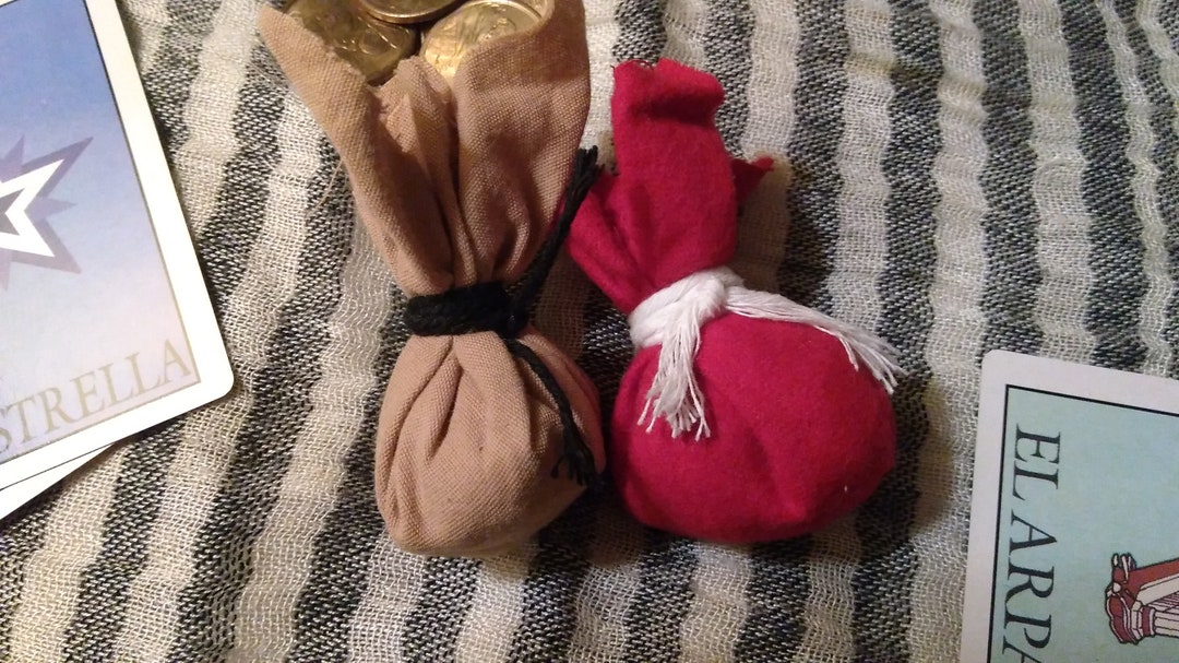 Mojo Bag Made to Order Conjure Bag Mojo Bag Mojo Hand Amulet Talisman ...