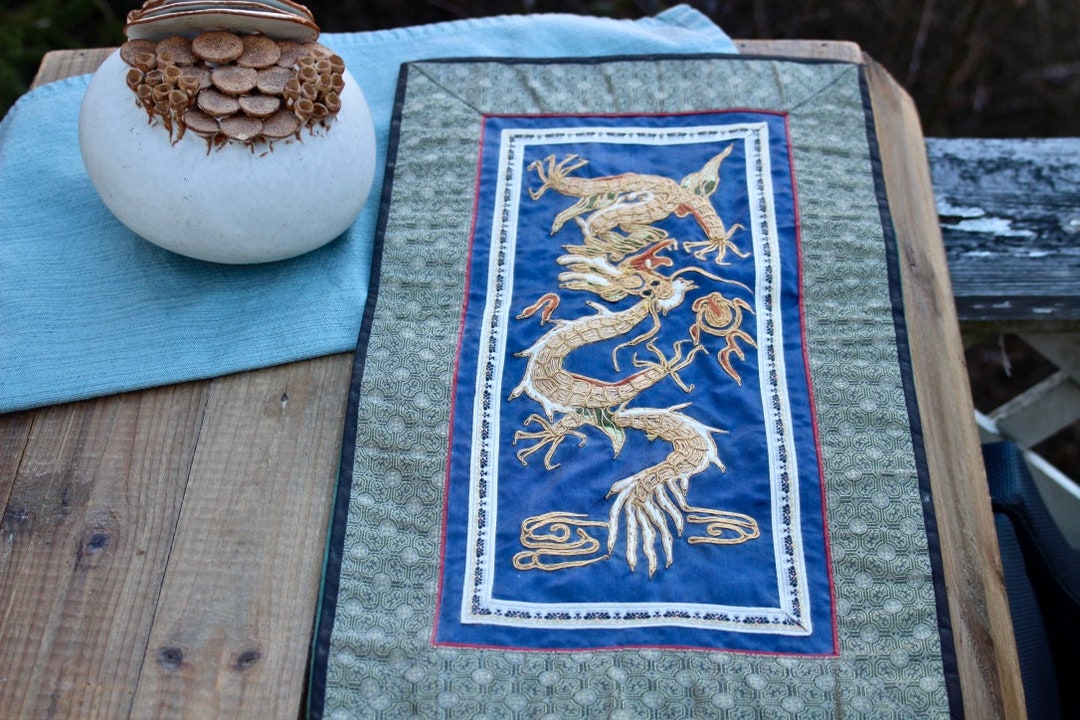 Hand Embroidered Gold Dragon on Blue Silk, Vintage Chinese 17" X 10" Panel or Wall Hanging - Etsy