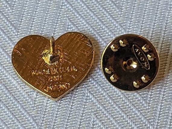 Early Aughts Figural Heart Patriotic Pin from Avon, H… - Gem
