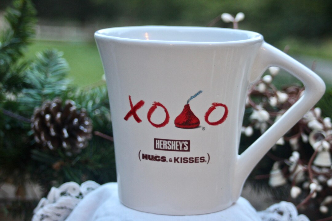 Vintage Hershey's Hugs & Kisses XOXO Oval-shaped Mug, Unique Popular ...