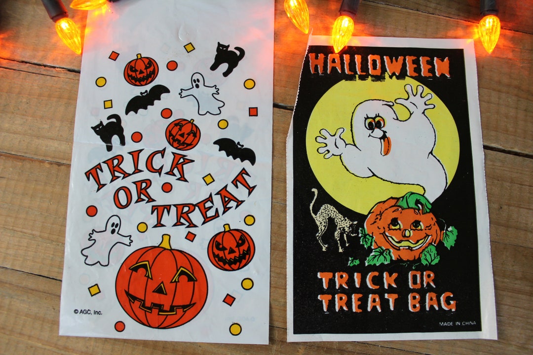 Vintage Halloween Plastic Trick or Treat Bags: Ghosts, Bats, Cats ...