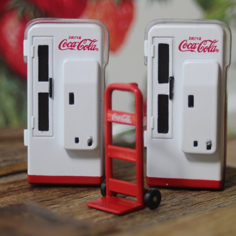 Vintage Coke Machine - Etsy
