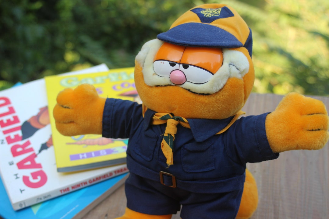1978 PAWS Garfield Cub Scouts Plush Doll, 1970s Stuffed Animal in Scout ...