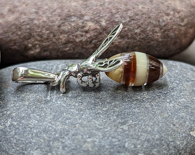 Baltic Amber Bumblebee Sterling Silver Charm, 3D, Realistic Bee, Bee ...