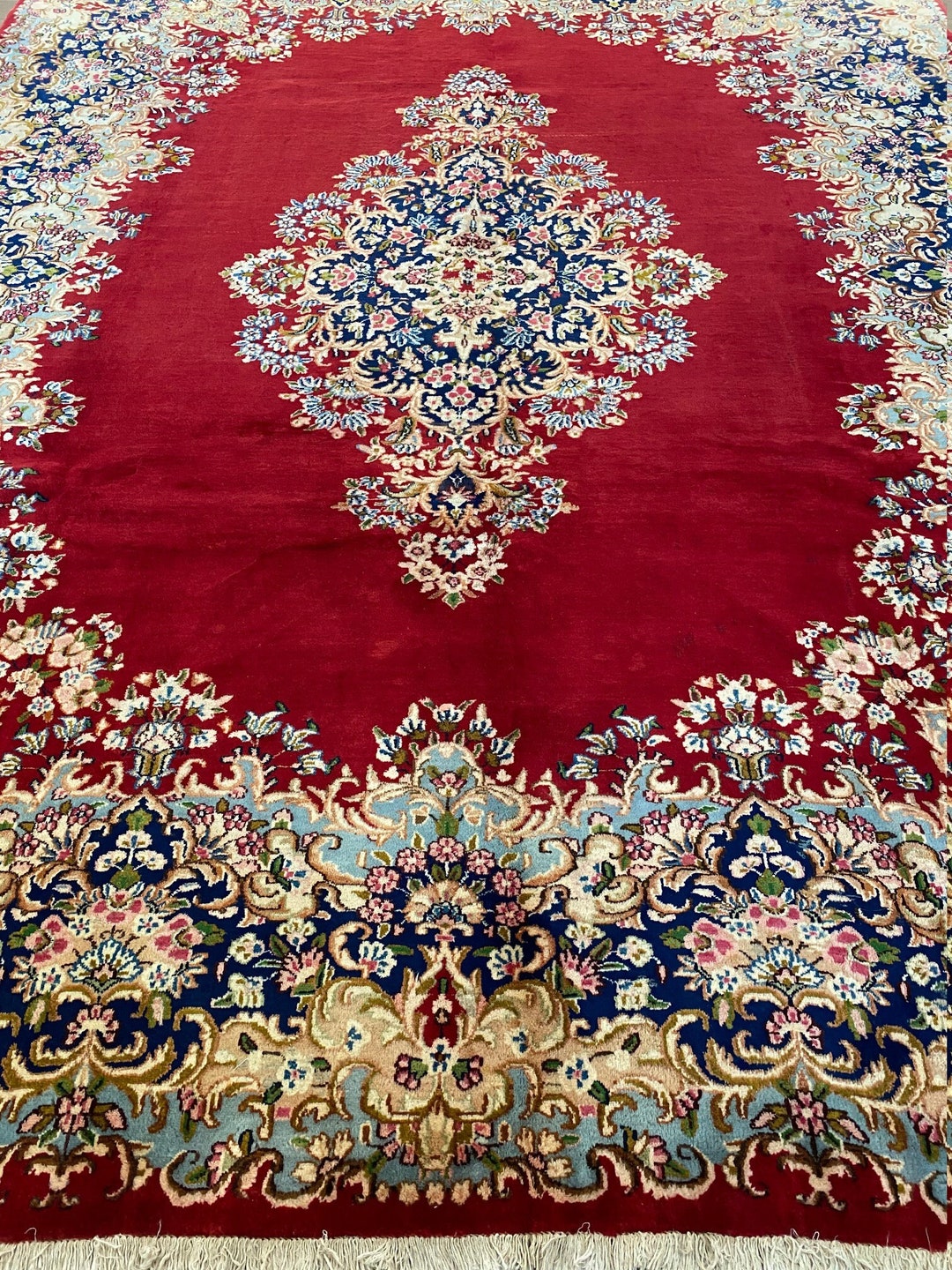 Vintage Handmade Lush Red Oriental Rug, Traditional Floral & Medallion ...