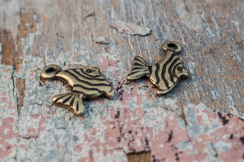 Antique Brass Fish Charms 10pcs, Greek Fish Charms, Mykonos Fish ...
