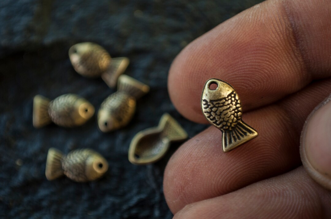 Antique Brass Fish Charms 20pcs, Greek Fish Charms, Mykonos Fish ...