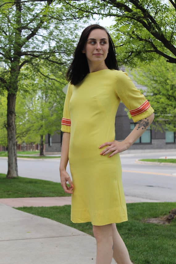 Yellow 60s dress - Gem