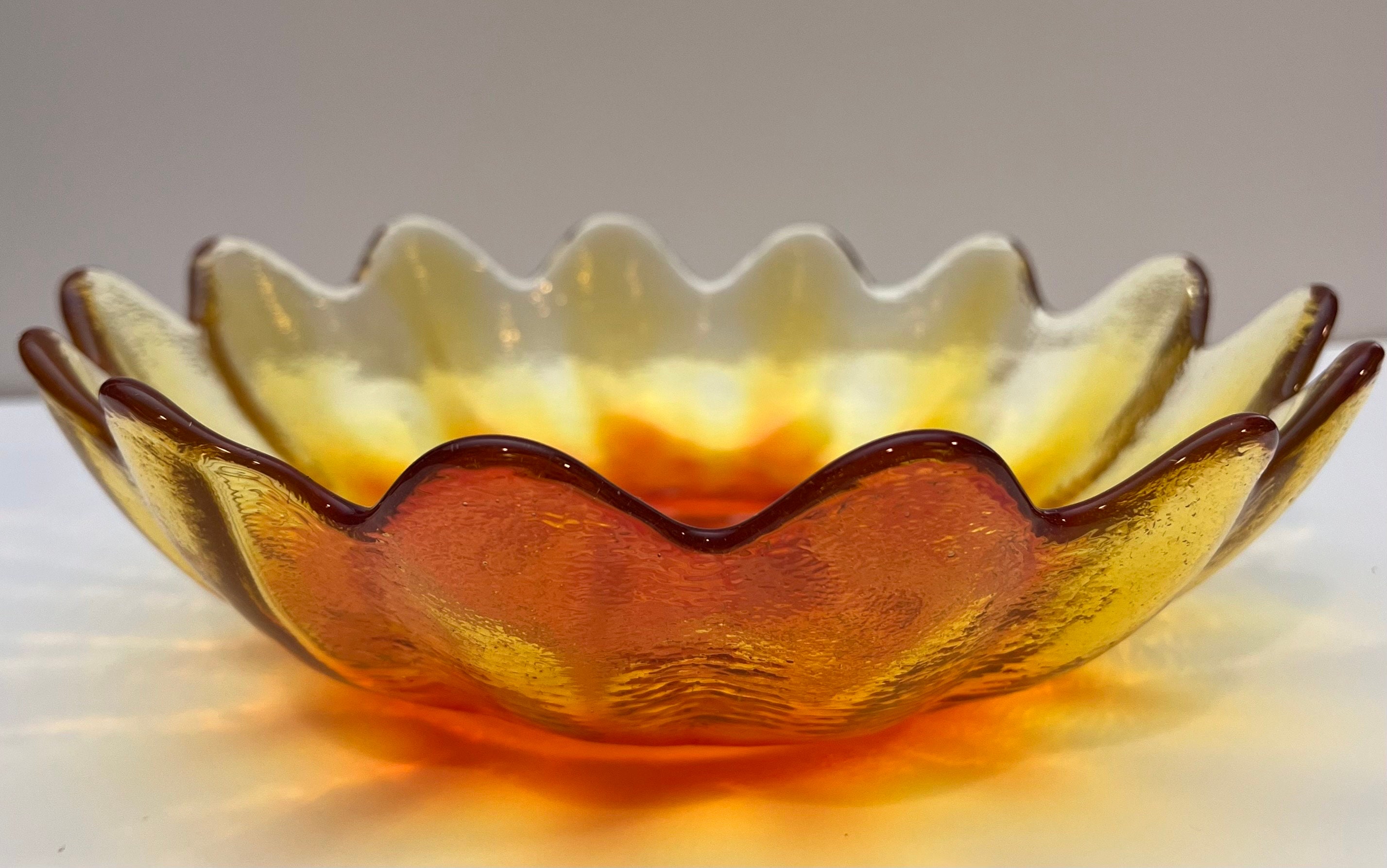 Mid Century Blenko Amberina Lotus Bowl - Etsy