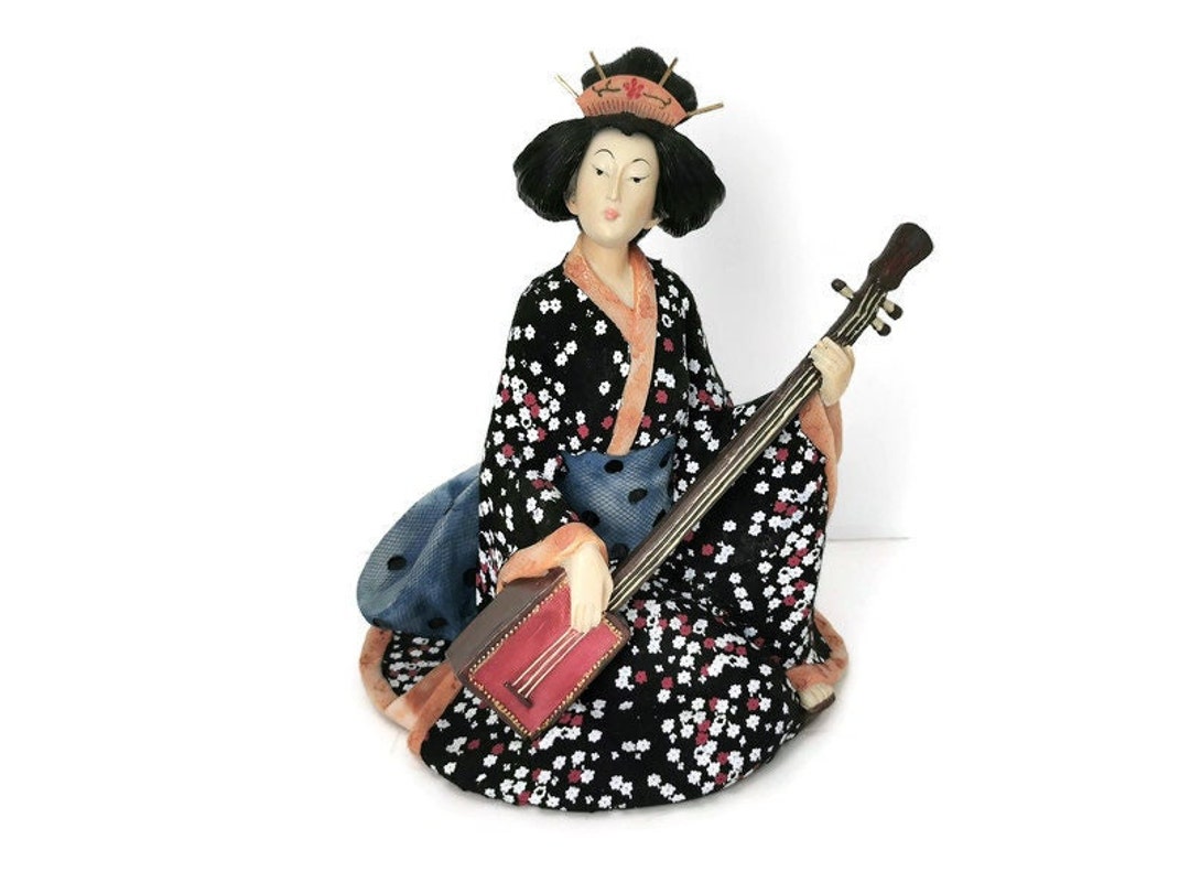 Geisha Playing Shamisen Vintage Japanese Geisha Figure - Etsy