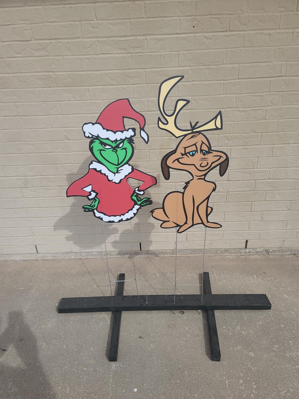 Grinch & Max Yard Sign Cutout Comes With H-stake , Printed on Coroplast ...