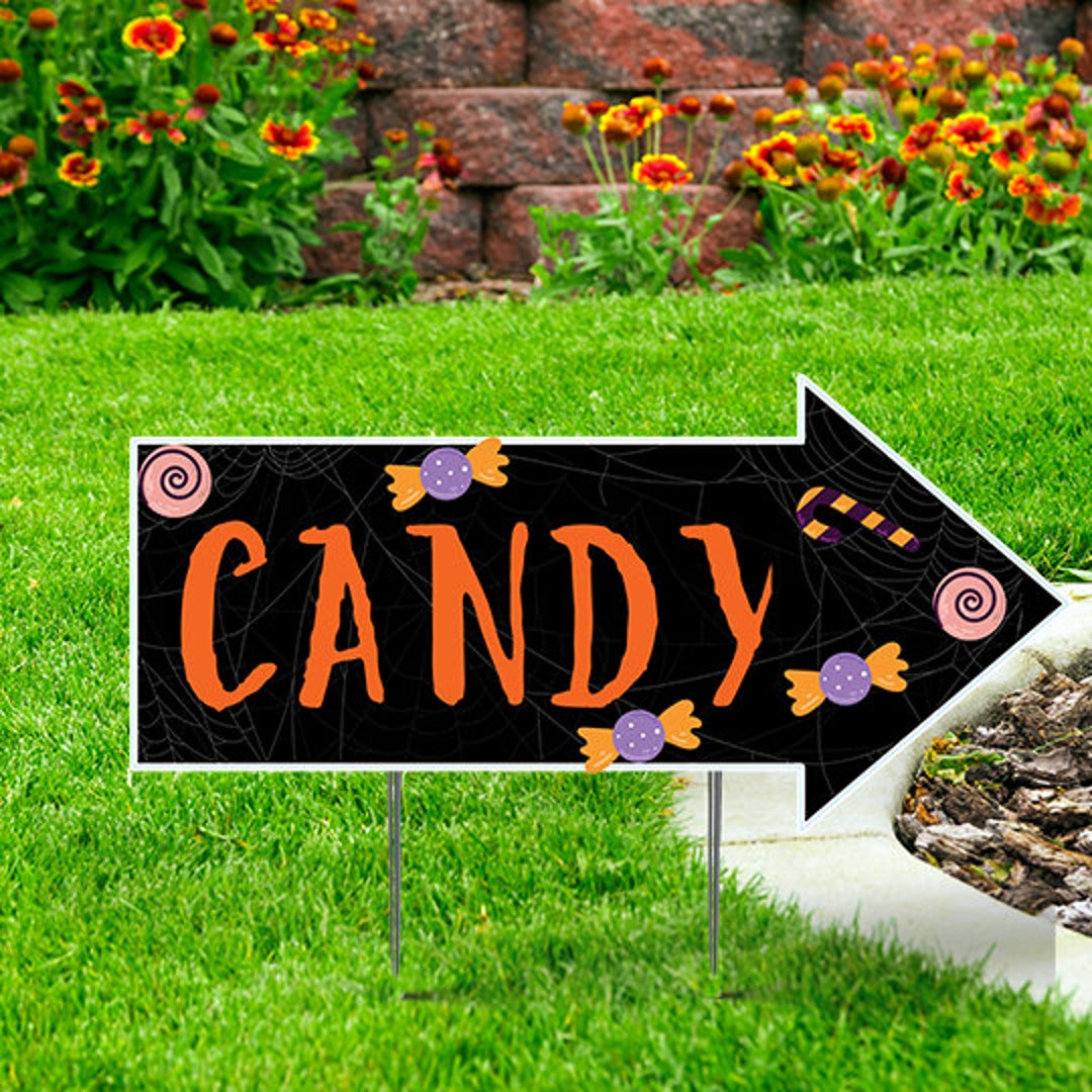 Candy Halloween Arrow Yard Sign Cut-out, 36''x18'' Coroplast With H ...