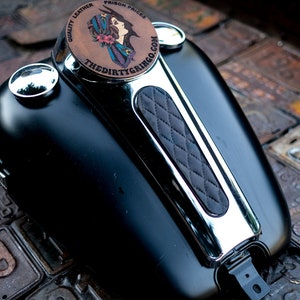 Black Diamond Stitch Embossed Leather Gas Tank Dash Console Insert 08 ...