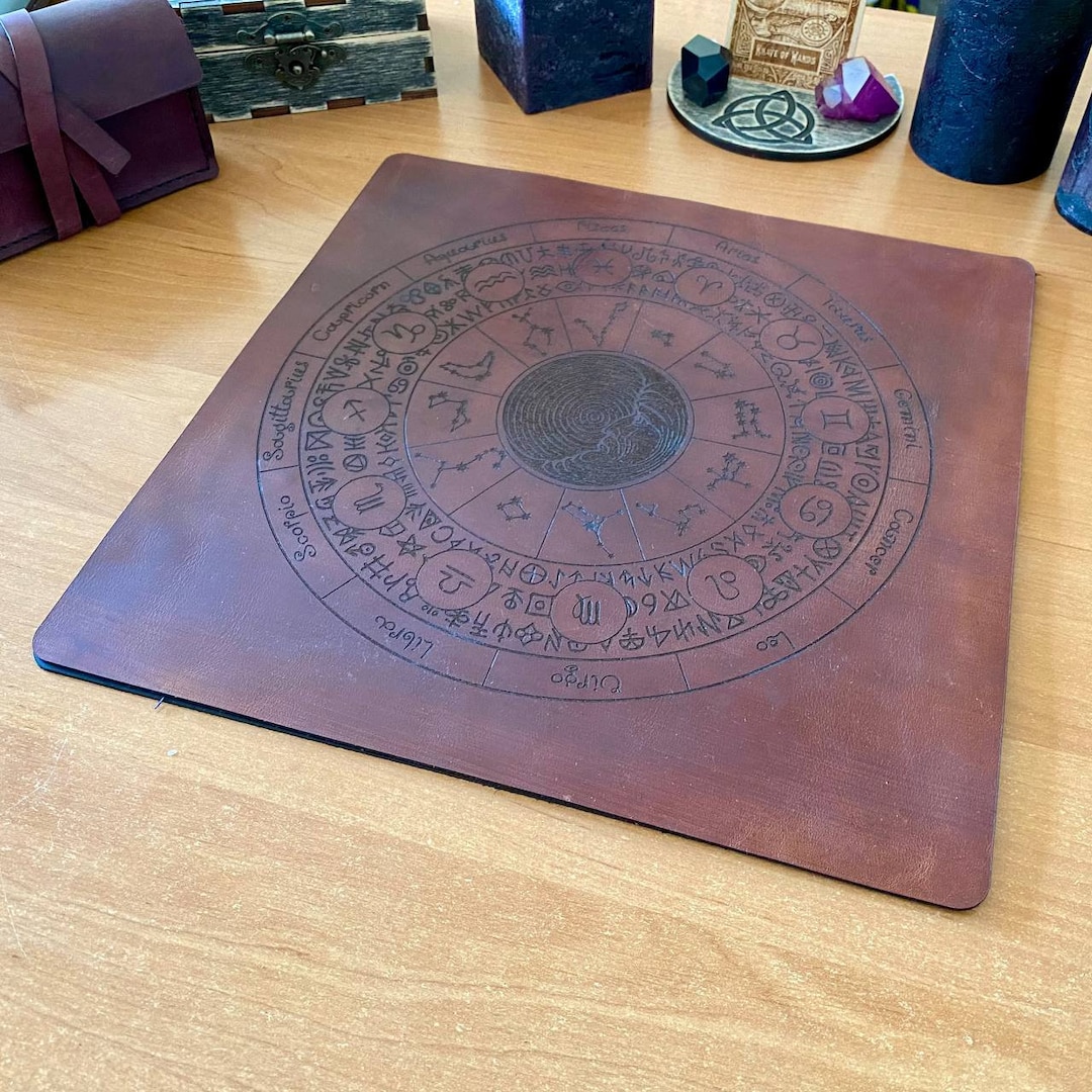 Divination mat with zodiac circle, casting mat for runes, pendulum ...