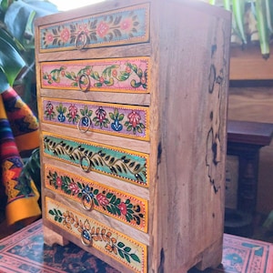 Floral Hand Painted Wooden Six-drawer Mini Chest, Small Chest of ...