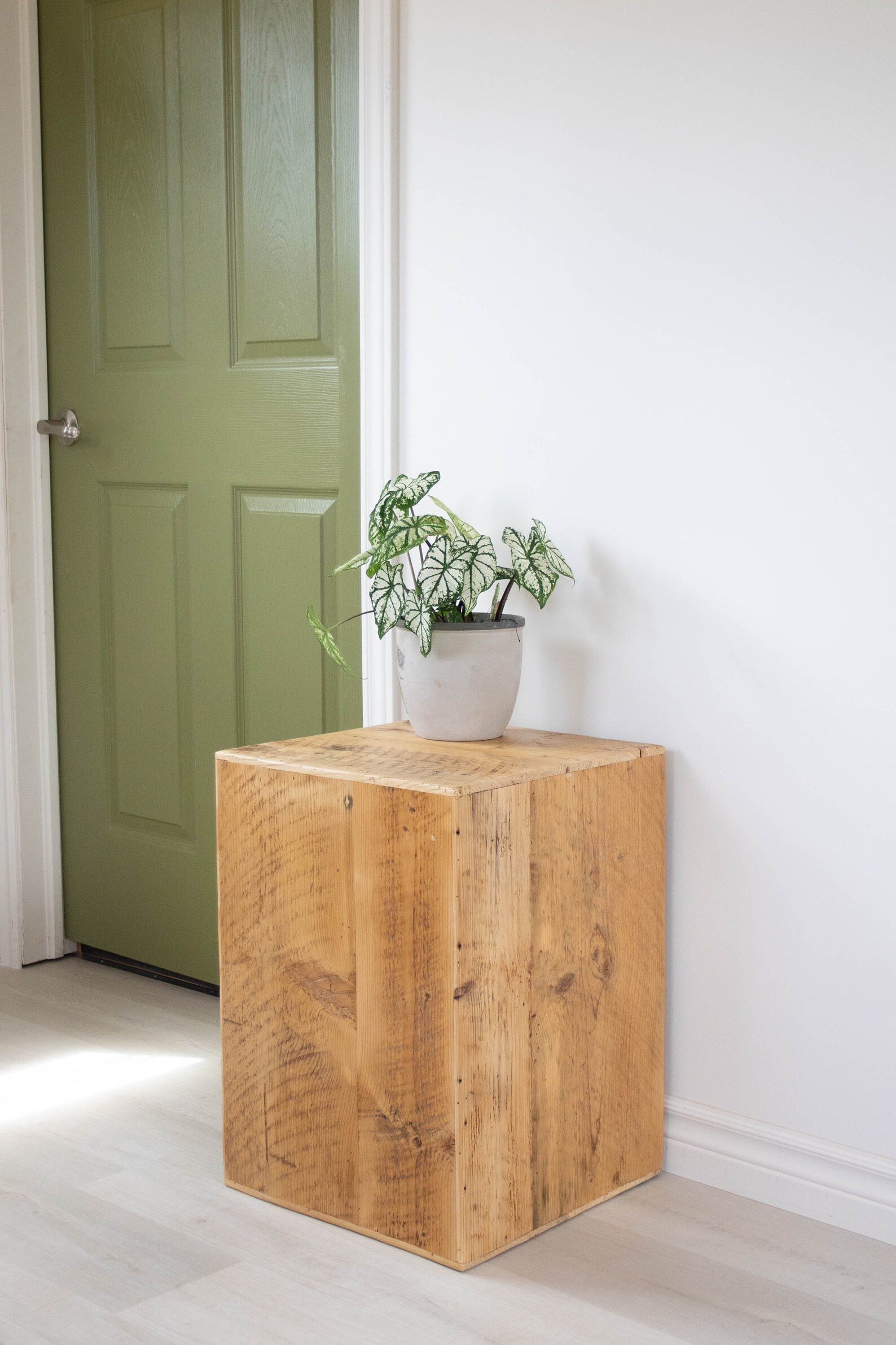 Barnwood Box Nightstand. Large Box Side Table Made From - Etsy