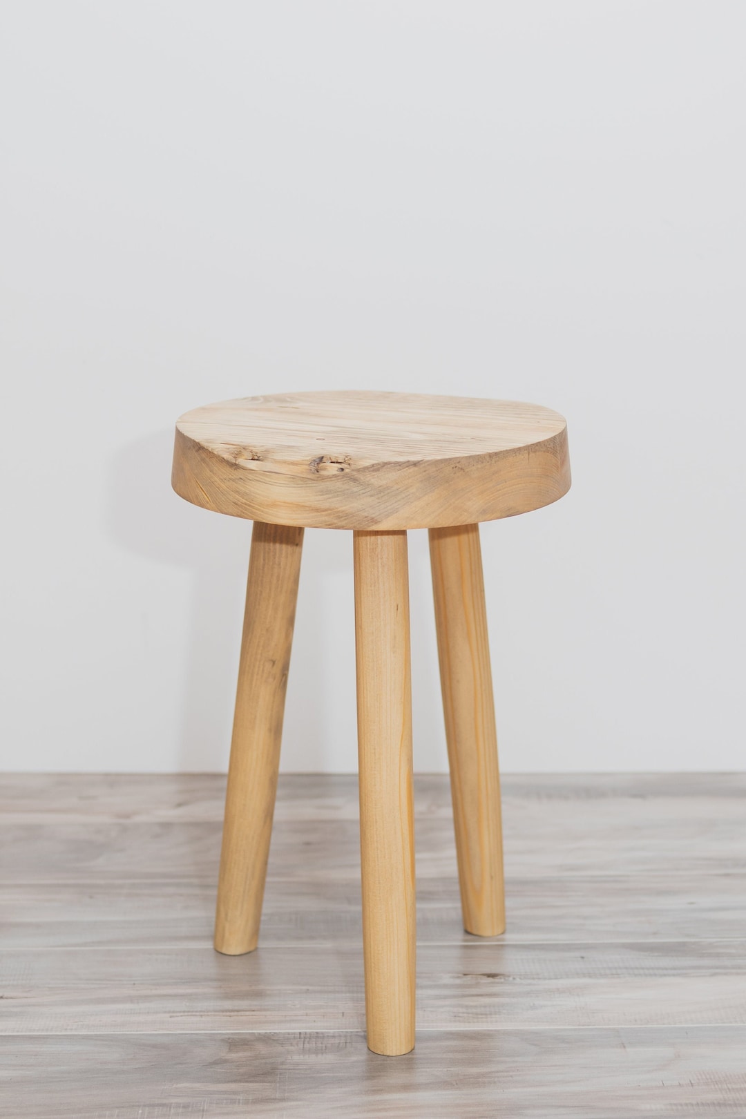 Rustic Tripod Thick-top Stool. "the Ornati" Reclaimed Wooden Tripod ...