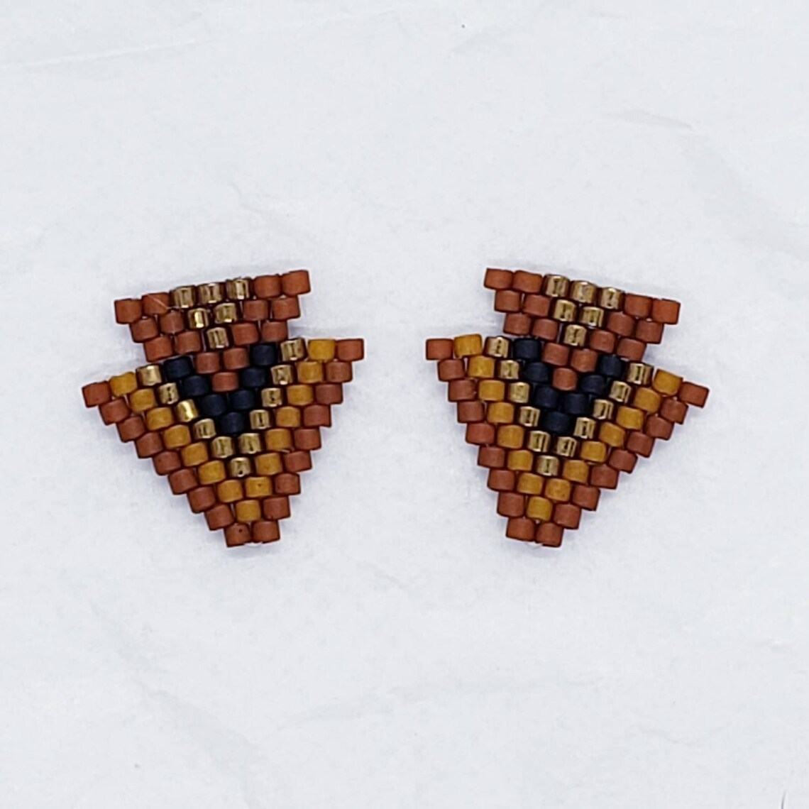 Arrowhead Studs - Earth Tones // Seed Bead, Boho, Western - Etsy