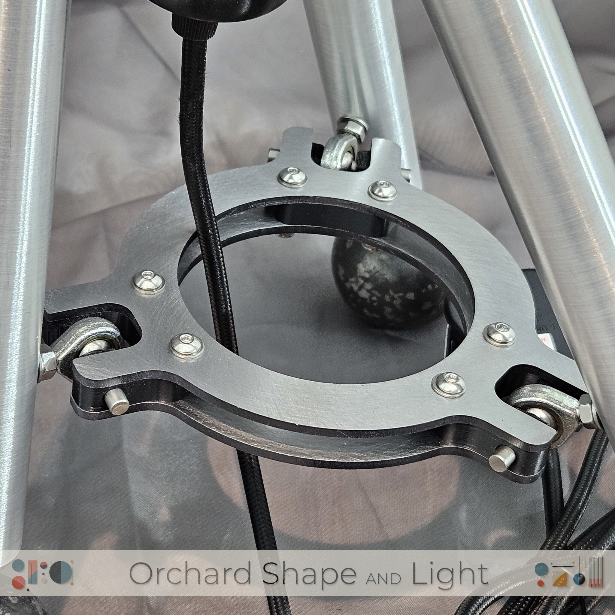 Tri-leg Lamp Small Custom Steel Tripod Desk Table Nightstand Lamp Light ...