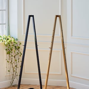 Modern Metal Easel With Adjustable Pegs - Wedding Sign Stand - Studio ...