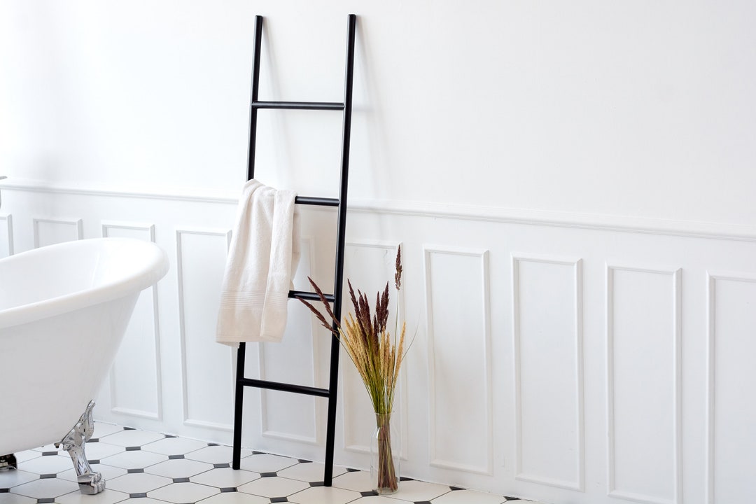 Metal Towel Rack - 4 Tier Rack for Bathroom Storage - Metal Towel ...