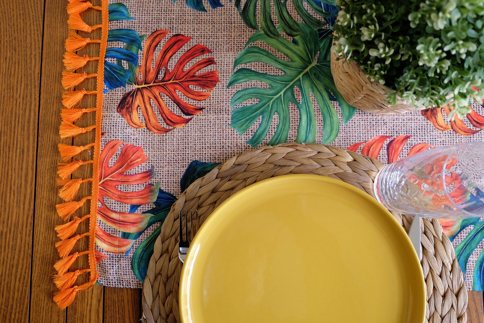 Palm Leaf Table Runner Banana Leaf Table Decor Tropical - Etsy