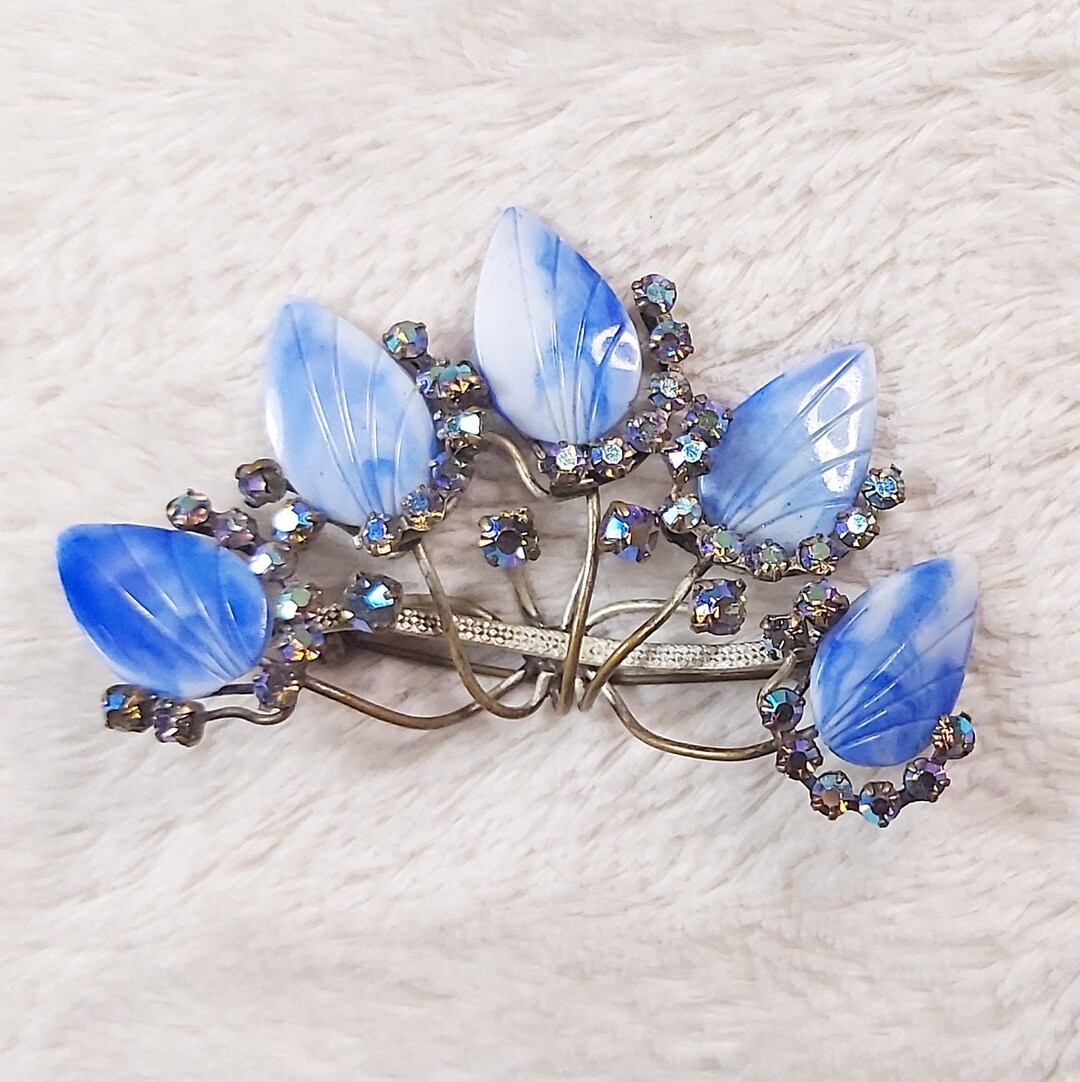 Vintage 1950s Large Triad Blue Flower Brooch Elegant Retro Floral Pin ...