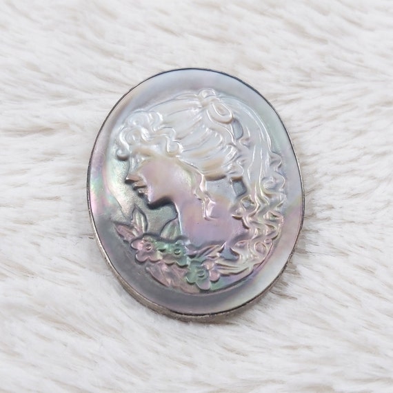LAR.IN Sterling Silver Cameo Brooch - Vintage-Style P… - Gem