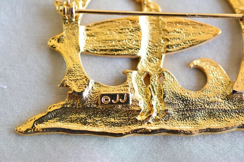 ENDLESS SUMMER, JJ Surfer Brooch, Signed, Sun, Ocean, Waves, Surfer ...