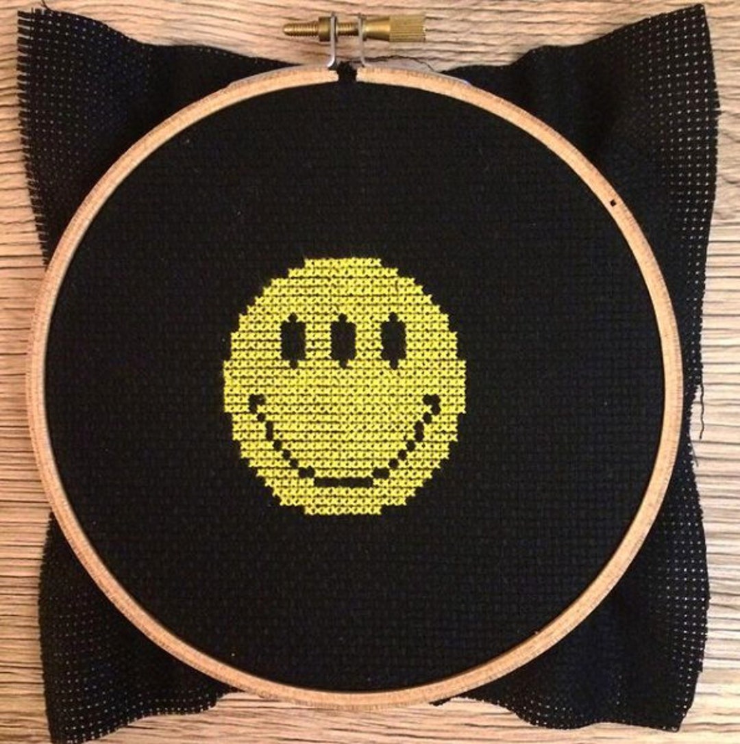 Transmetropolitan Spider Jerusalem Cross Stitch Smiley - Etsy