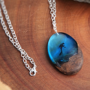Scuba Diving Gift, Scuba Diver Necklace, Swimmer Gift Unique Wood Resin ...