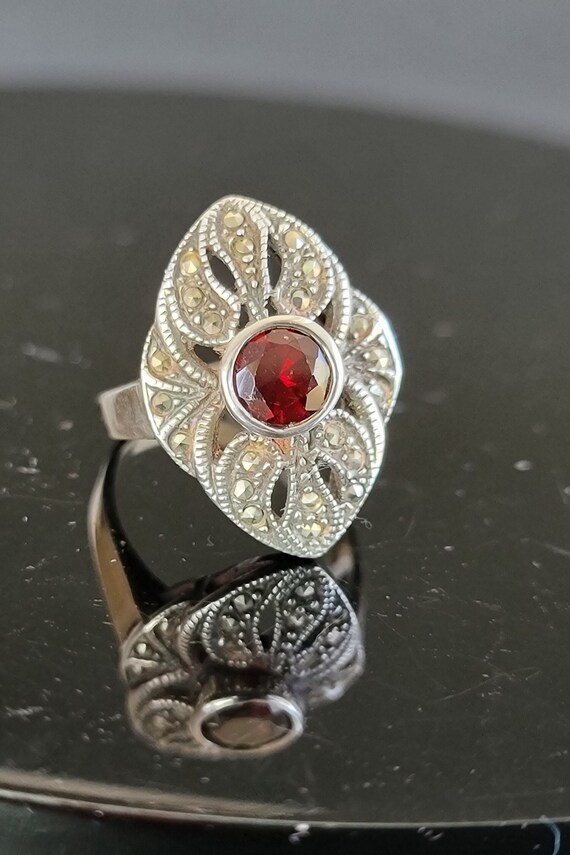 Vintage silver & garnet - Gem