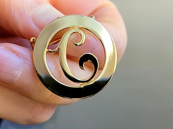 Gold small Letter "C" Monogram Pin Brooch, - Gem
