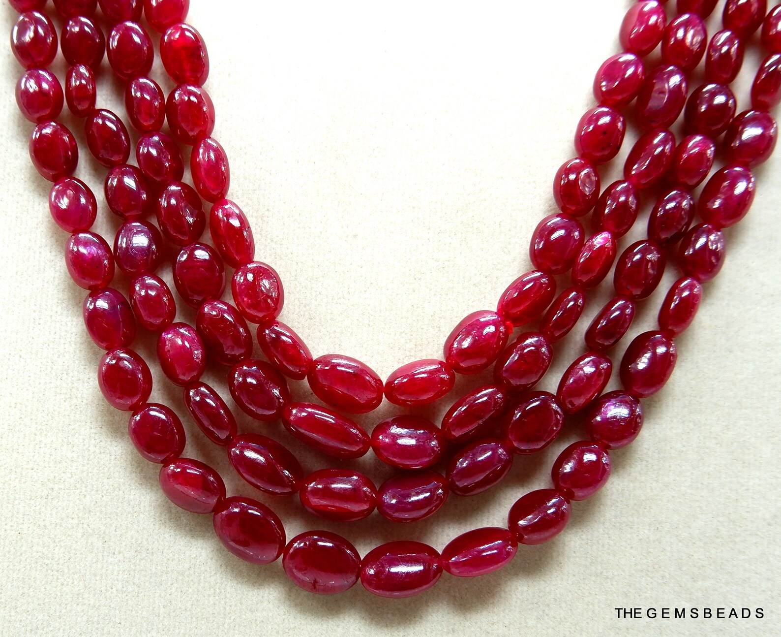 18" Inch String Natural African Mozambique Ruby Oval Shape Beads ...