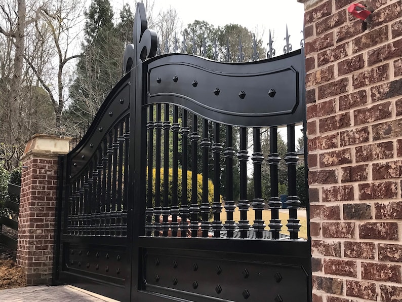 Driveway /wrought Iron /estate Gates “the Scout Gate “ - Etsy
