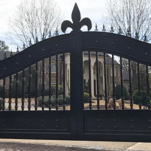Driveway /wrought Iron /estate Gates “the Scout Gate “ - Etsy