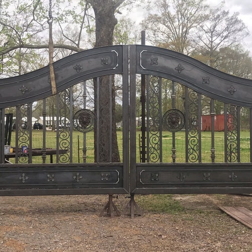 Estate/driveway/wrought Iron/ Horse Gate the Cypress Gate - Etsy