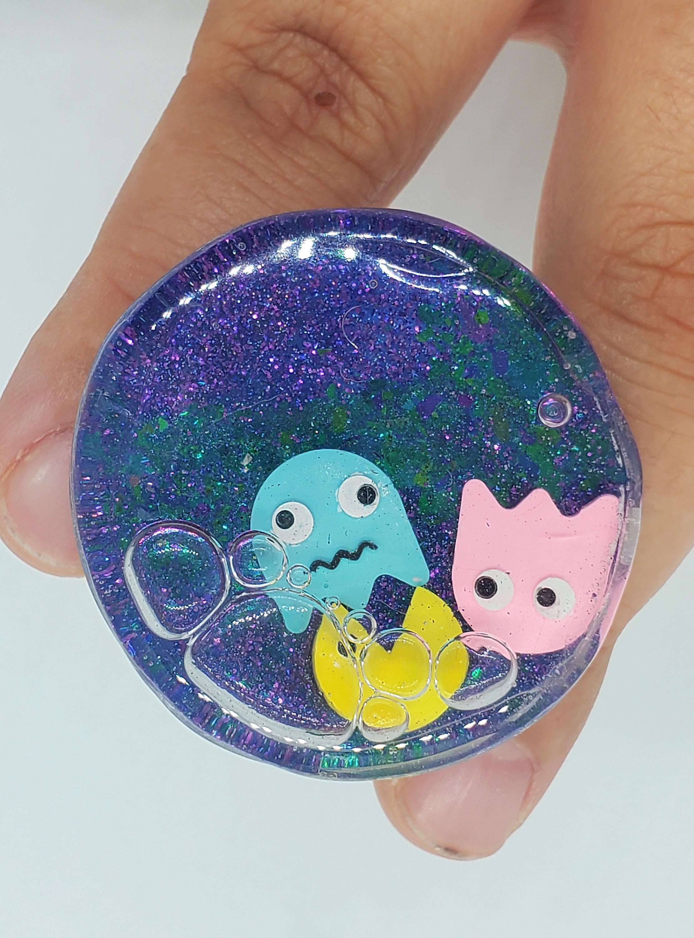 Pacman Retro Gaming Liquid Core Phone Grip Phone Accessory Resin Arcade ...