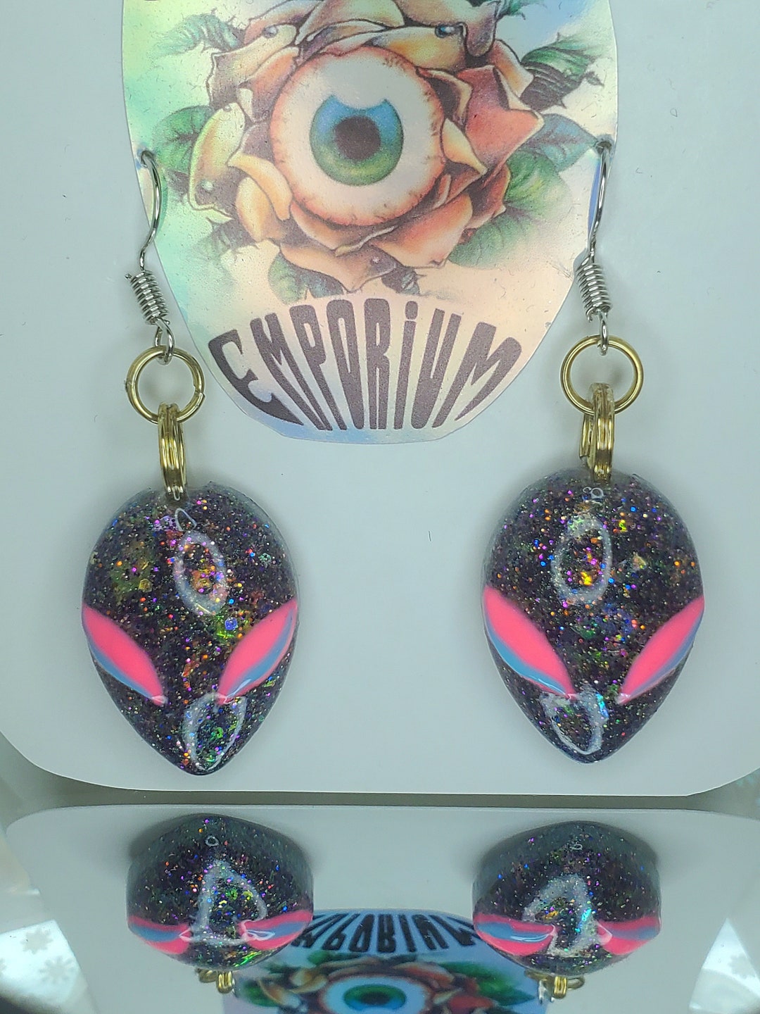 Alien Head Earrings Glowing Eyes - Etsy