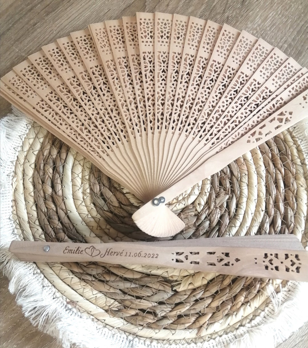Éventail en bois personnalisé, faveurs invités, Cadeaux de mariage en ...