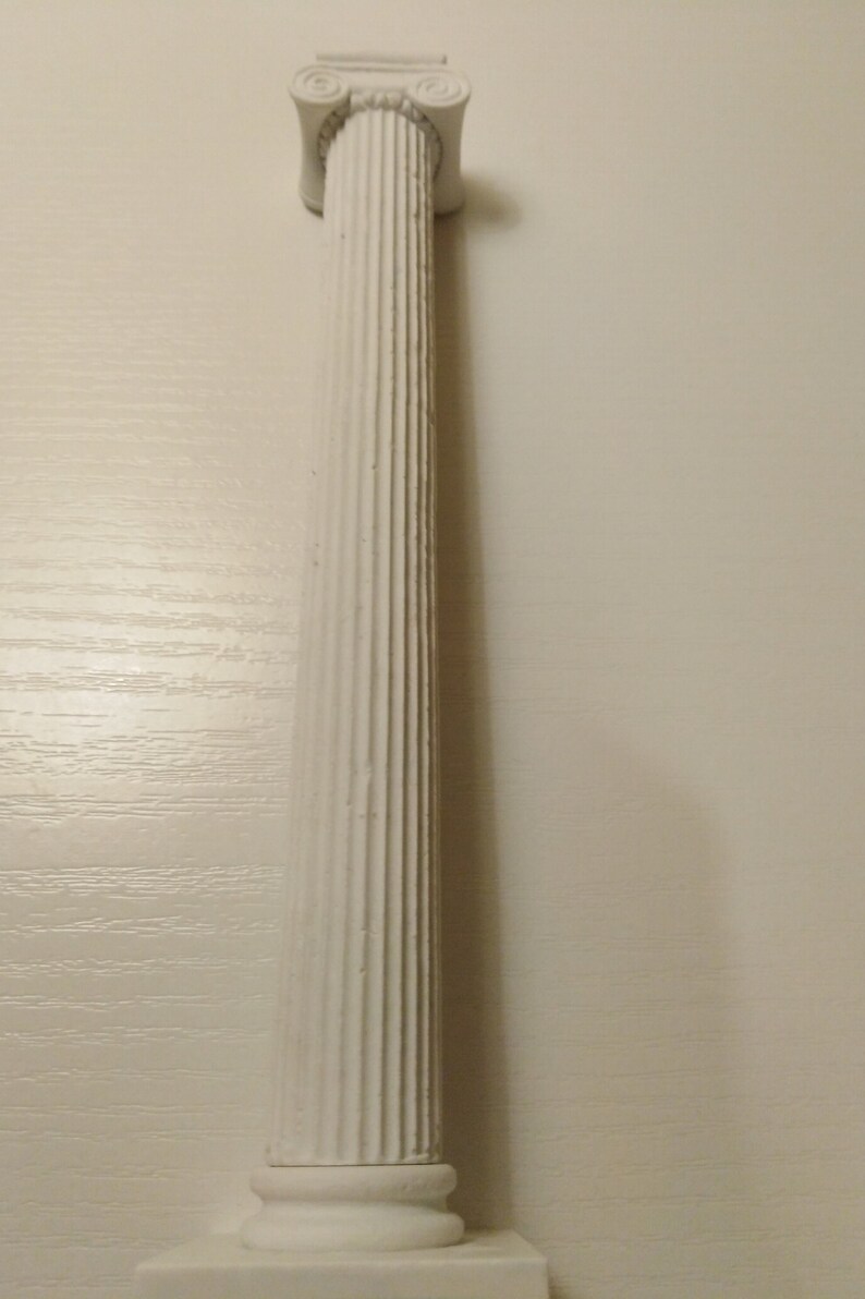 Columna jónica Modelo arquitectónico de orden clásico tallado a mano ...