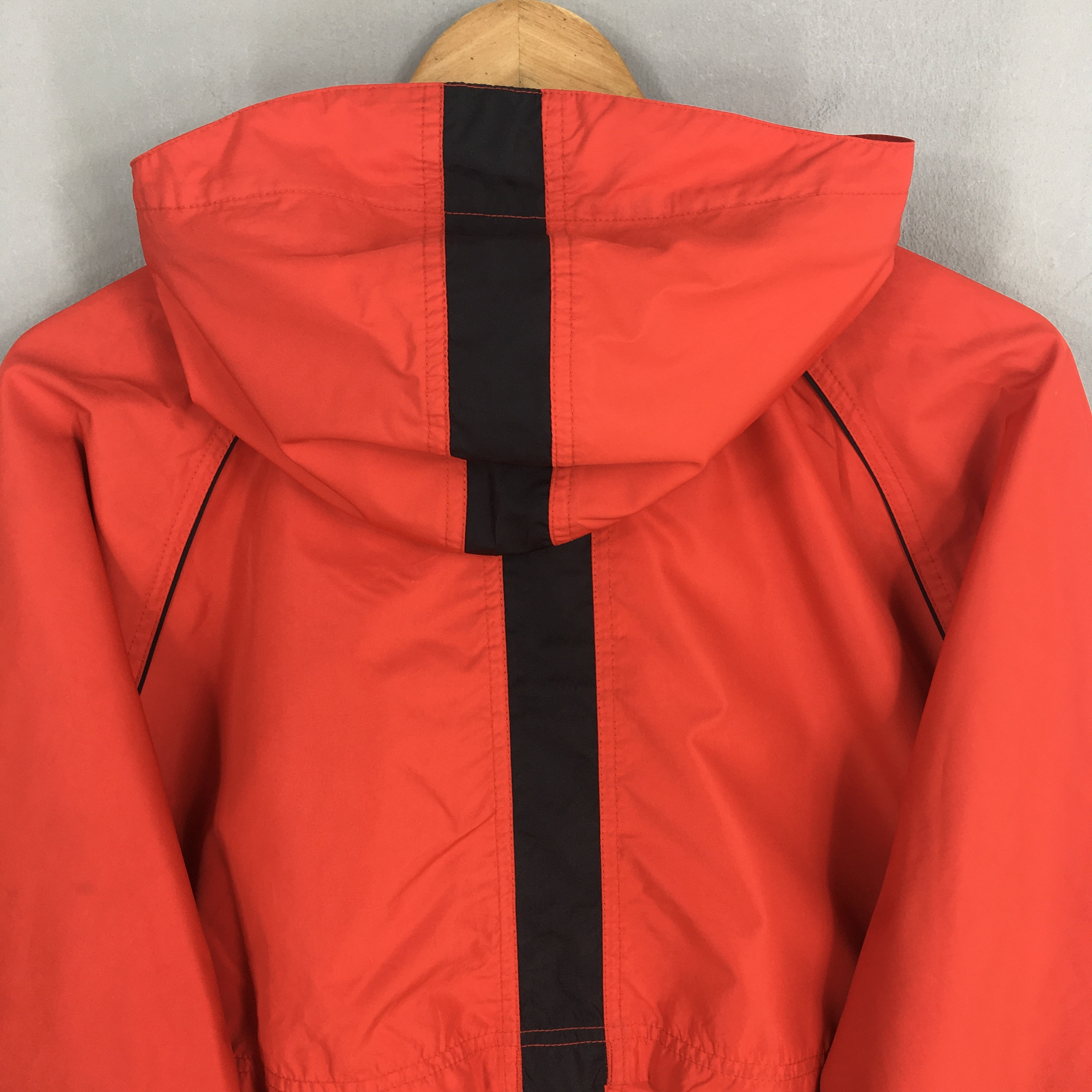 Vintage 90's Nike Acg Windbreaker Hoodie Jacket Large Nike Vintage 90's Nike Acg Windbreaker Hoodie Jacket Large Nike