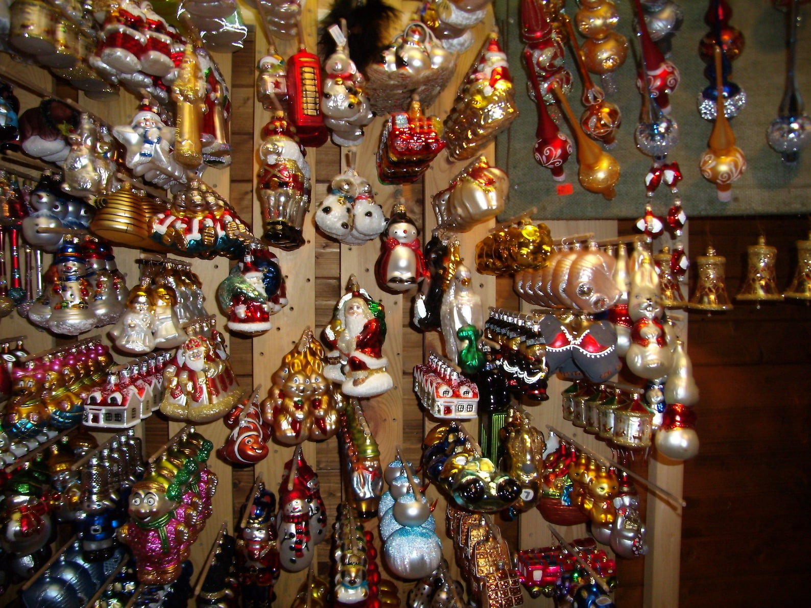 Vintage Czech Republic, Glass Blown, Hand Painted Christmas Tree ...