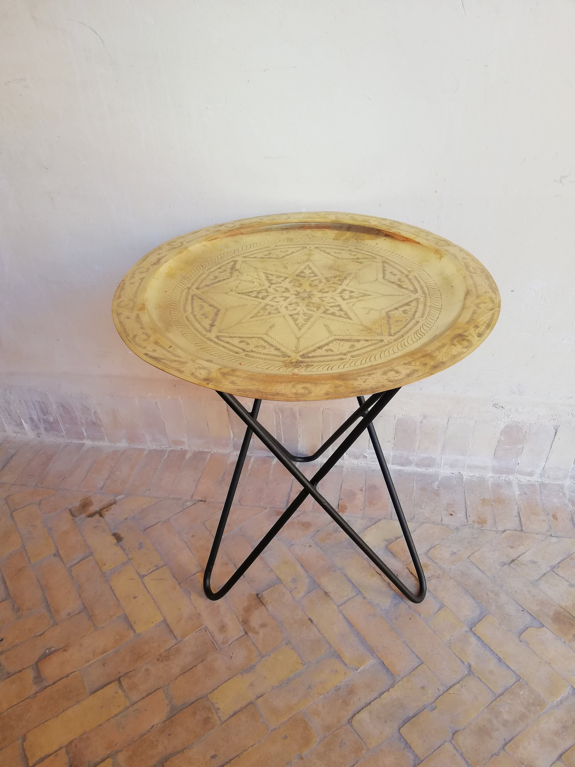 Moroccan End Table With Serving Tray, Round End Table, Wrought Iron ...