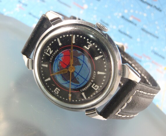 1960s USSR SPUTNIK Satellite KIROVSKIE Crab Watch 1MC… - Gem