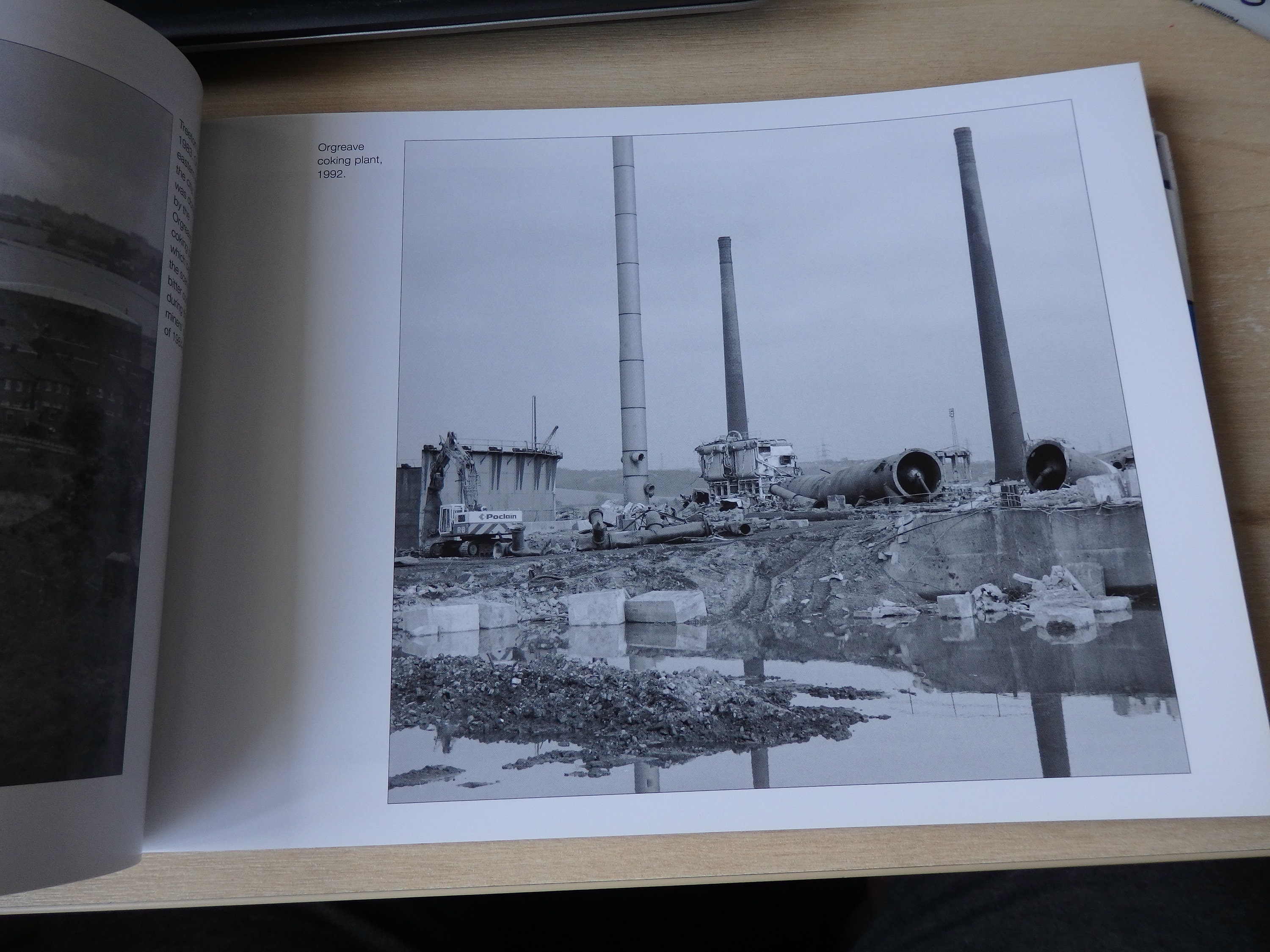A View of Sheffield Book 1982-1992 by Adrian Whynn - Etsy.de