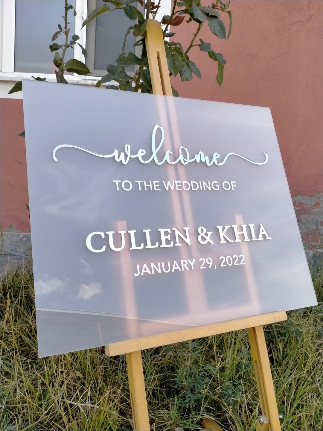 Frosted Acrylic Wedding Sign | Gold or Silver 3D Text - Etsy