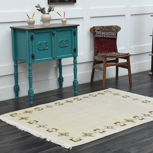 4x6 Off-white Cream Vintage Rug, Handmade Turkish Rug, Oushak Rug, Area ...