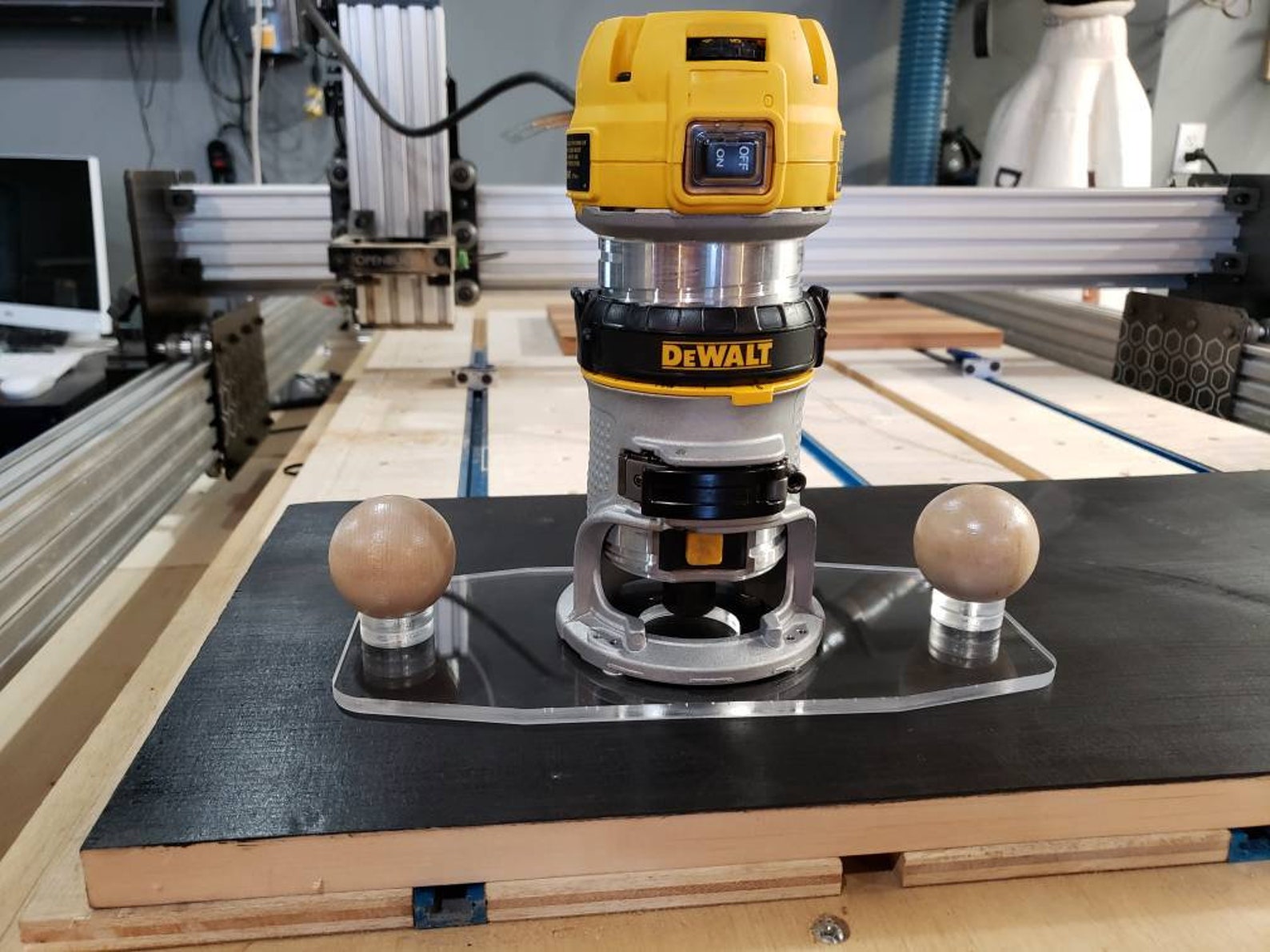 Dewalt 611 Router Base Plate - Etsy